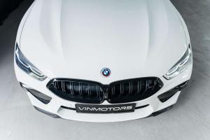 White BMW M8 2022 in Vilnius, with an engine capacity of 4.40 L and mileage of 49 thousand km for 57999 €, photo 10 on AUTOMOTO.COM.LV