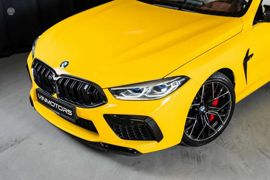 Yellow BMW M8 2022 in Vilnius, with an engine capacity of 4.40 L and mileage of 48 thousand km for 99999 €, photo 8 on AUTOMOTO.COM.LV