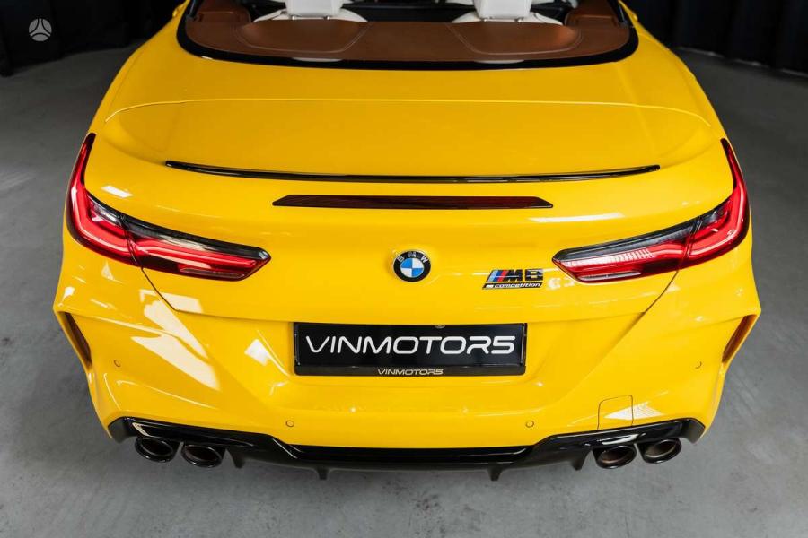 Yellow BMW M8 2022 in Vilnius, with an engine capacity of 4.40 L and mileage of 48 thousand km for 99999 €, photo 10 on AUTOMOTO.COM.LV