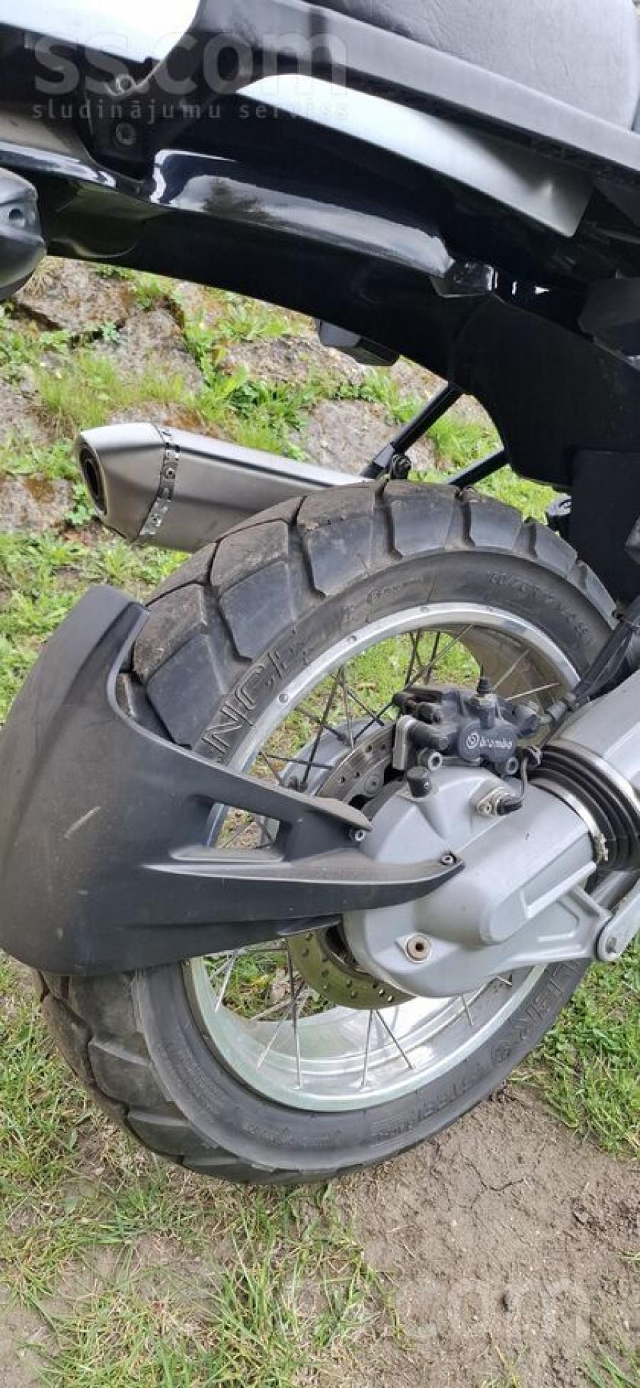 BMW R 1100GS 1994 in Liepaja, with an engine capacity of 1.10 L and mileage of 0 thousand km for 2300 €, photo 8 on AUTOMOTO.COM.LV