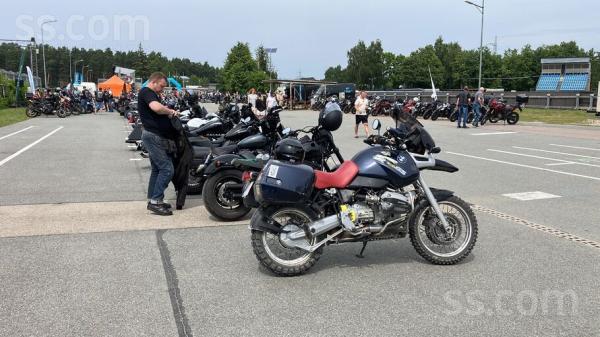 BMW R 1100GS 1998 in Riga, with an engine capacity of 1.10 L and mileage of 0 thousand km for 2750 €, photo 3 on AUTOMOTO.COM.LV