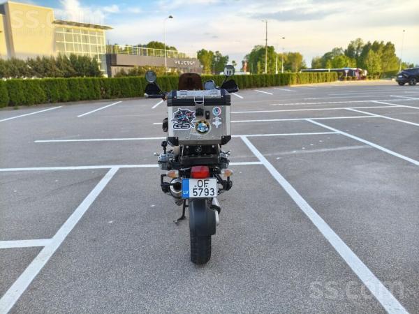 BMW R 1100GS 1999 in Riga, with an engine capacity of 1.10 L and mileage of 0 thousand km for 3850 €, photo 2 on AUTOMOTO.COM.LV