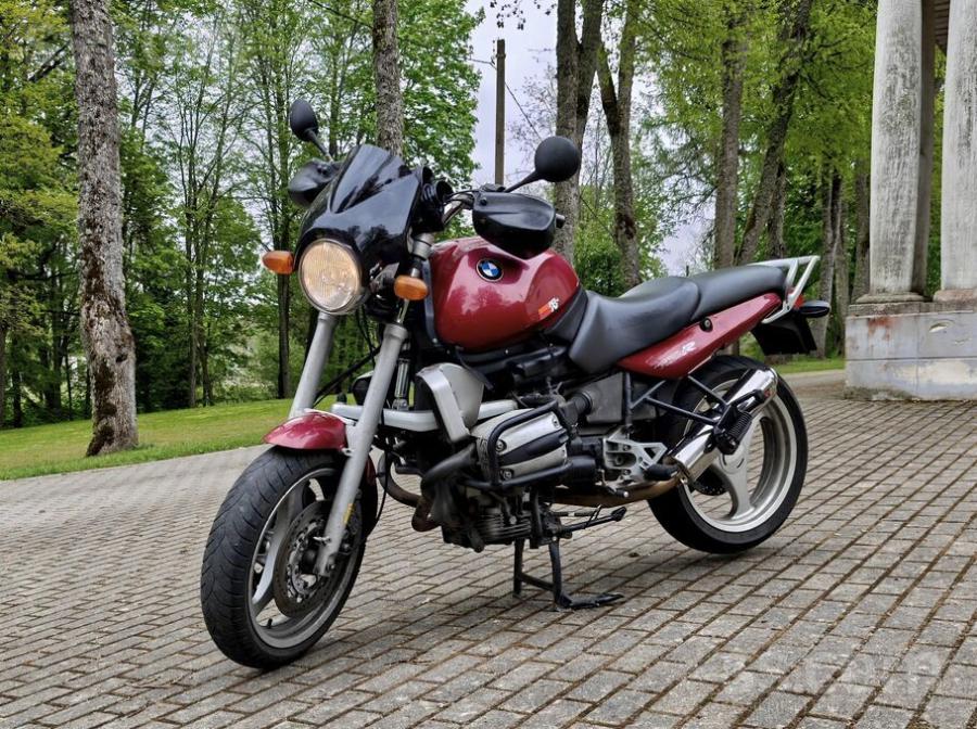BMW R 1100R 1995 in Cesis, with an engine capacity of 1.09 L and mileage of 0 thousand km for 2000 €, photo 1 on AUTOMOTO.COM.LV