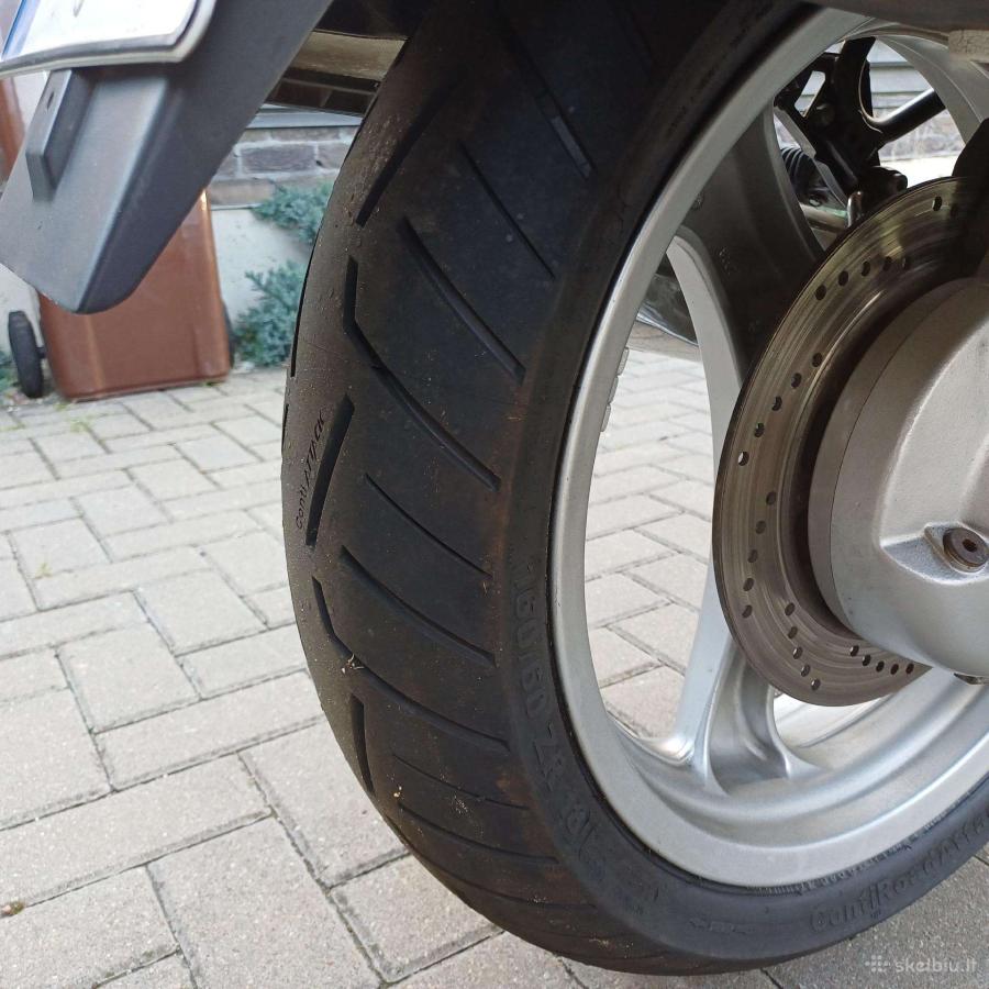 Green BMW R 1100RS 1994 in Panevezys, with an engine capacity of 1.10 L and mileage of 156 thousand km for 2100 €, photo 13 on AUTOMOTO.COM.LV