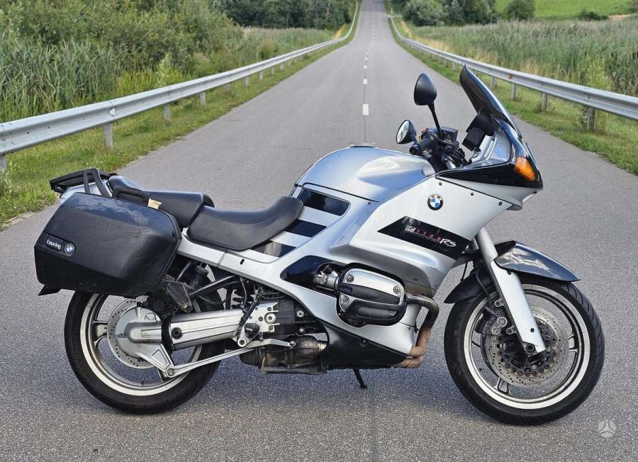 Grey BMW R 1100RS 2000 in Vilnius, with an engine capacity of 1.10 L and mileage of 146 thousand km for 1250 €, photo 1 on AUTOMOTO.COM.LV