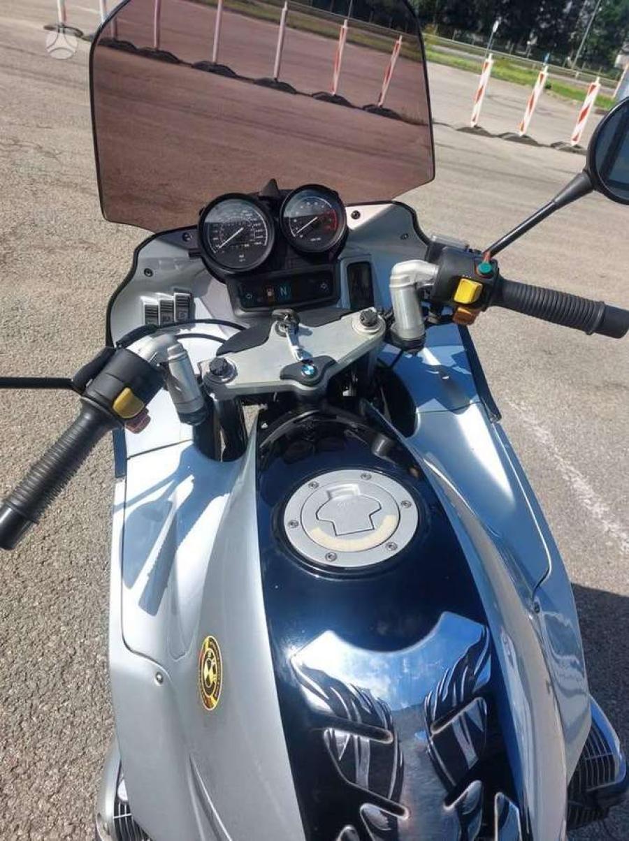 Grey BMW R 1100RS 2001 in Radviliskis, with an engine capacity of 1.09 L and mileage of 77 thousand km for 2200 €, photo 6 on AUTOMOTO.COM.LV