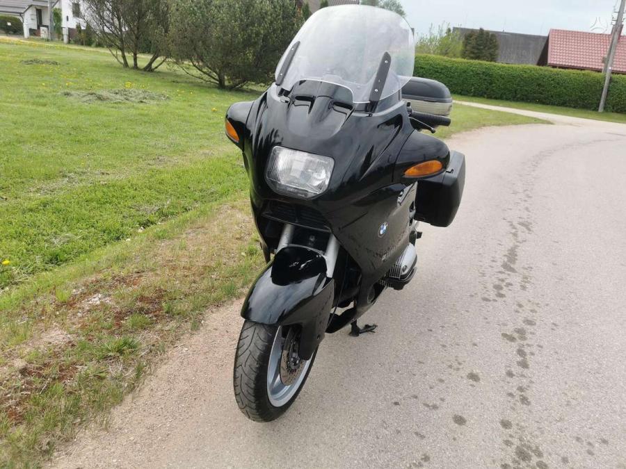 Melns BMW R 1100RT 2000 Jurbarkas, ar dzinēja tilpumu 1.10 L un nobraukumu 85 tūkst. km par 1400 €, foto 5 vietnē AUTOMOTO.COM.LV