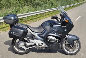Pelēks BMW R 1100RT 1998 Viļņa, ar dzinēja tilpumu 1.10 L un nobraukumu 134 tūkst. km par 1250 €, foto  vietnē AUTOMOTO.COM.LV