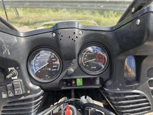 Pelēks BMW R 1100RT 1998 Viļņa, ar dzinēja tilpumu 1.10 L un nobraukumu 134 tūkst. km par 1250 €, foto 11 vietnē AUTOMOTO.COM.LV