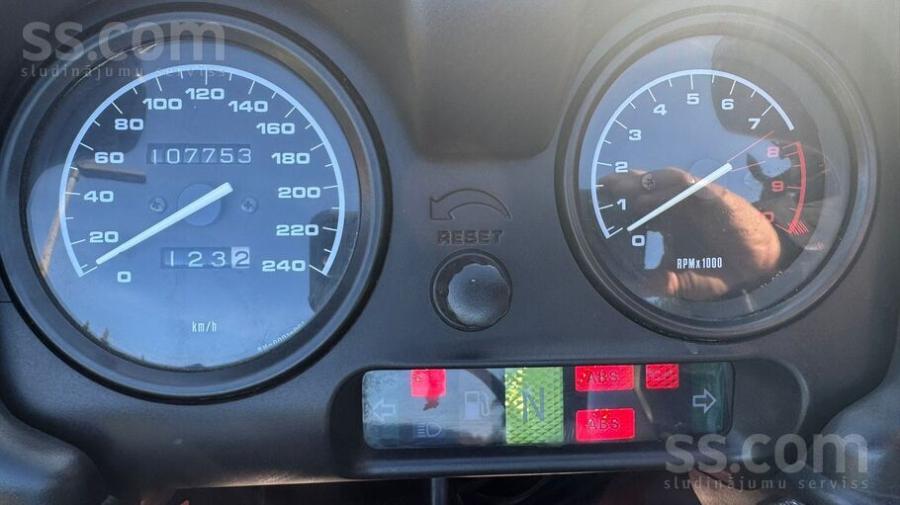 BMW R 1100RT 1997 Daugavpils, ar dzinēja tilpumu 1.10 L un nobraukumu 0 tūkst. km par 1600 €, foto 8 vietnē AUTOMOTO.COM.LV