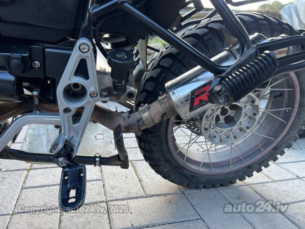 Черный БМВ R 1150GS 2001 в Пылва, объемом двигателя 1.13 л и пробегом 119 тыс. км за 3399 €, фото 8 на AUTOMOTO.COM.LV