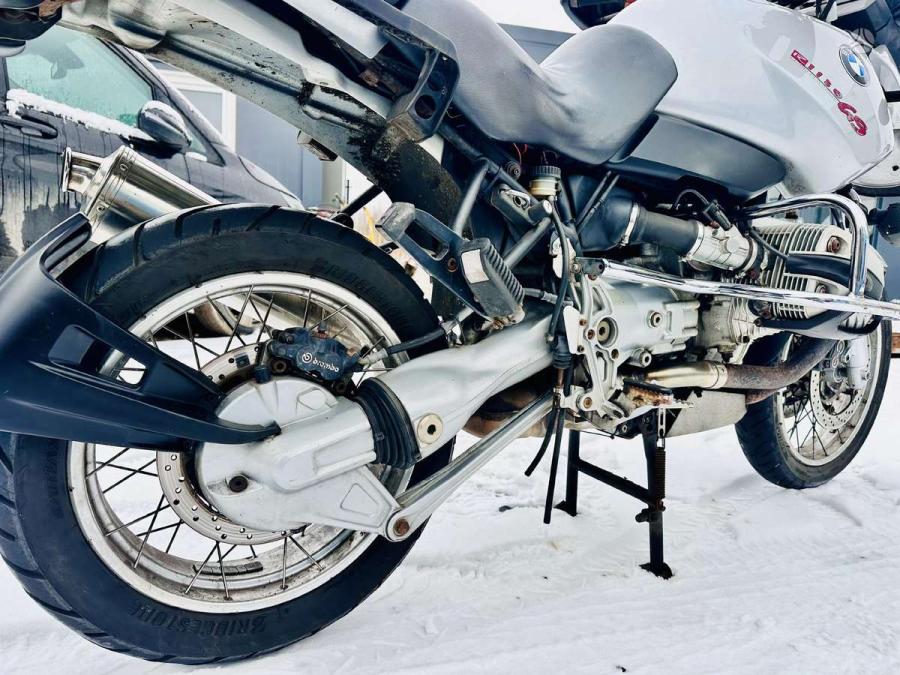 Grey BMW R 1150GS 1999 in Vilnius, with an engine capacity of 1.15 L and mileage of 88 thousand km for 2900 €, photo 13 on AUTOMOTO.COM.LV