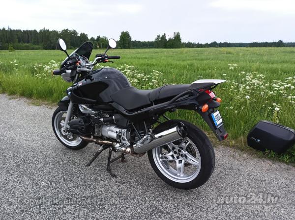 Melns BMW R 1150R 2001 Tartu, ar dzinēja tilpumu 1.13 L un nobraukumu 67 tūkst. km par 2690 €, foto 4 vietnē AUTOMOTO.COM.LV