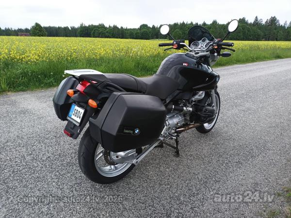 Black BMW R 1150R 2001 in Tartu, with an engine capacity of 1.13 L and mileage of 67 thousand km for 2690 €, photo 10 on AUTOMOTO.COM.LV
