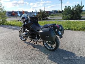 Черный БМВ R 1150R 2001 в Тарту, объемом двигателя 1.13 л и пробегом 51 тыс. км за 3190 €, фото 11 на AUTOMOTO.COM.LV
