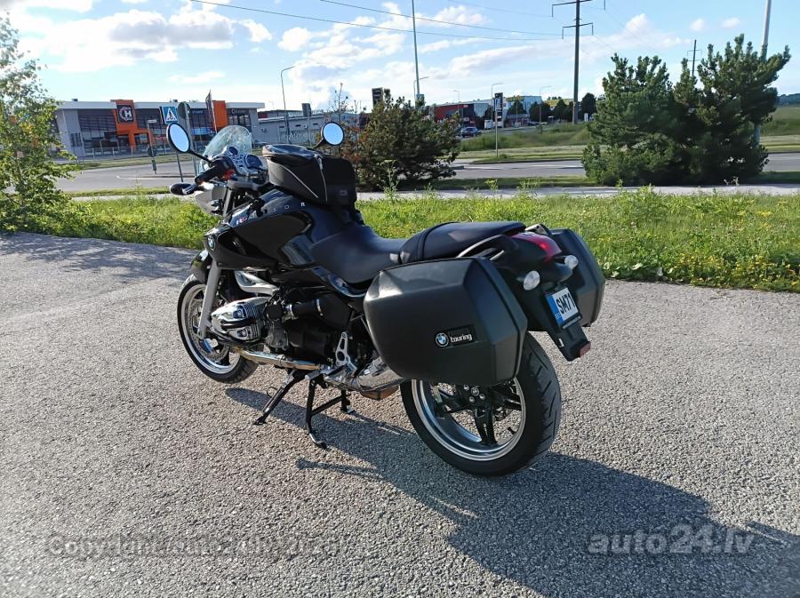 Черный БМВ R 1150R 2001 в Тарту, объемом двигателя 1.13 л и пробегом 51 тыс. км за 3190 €, фото 11 на AUTOMOTO.COM.LV