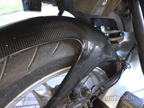 Черный БМВ R 1150R 2002 в Тарту, объемом двигателя 1.13 л и пробегом 53 тыс. км за 3500 €, фото 6 на AUTOMOTO.COM.LV