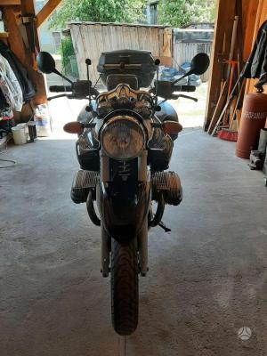 Black BMW R 1150R 2002 in Vilnius, with an engine capacity of 1.15 L and mileage of 105 thousand km for 2350 €, photo 3 on AUTOMOTO.COM.LV