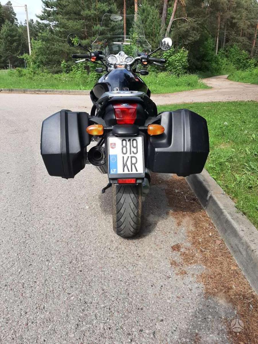 Black BMW R 1150R 2002 in Vilnius, with an engine capacity of 1.15 L and mileage of 105 thousand km for 2350 €, photo 21 on AUTOMOTO.COM.LV