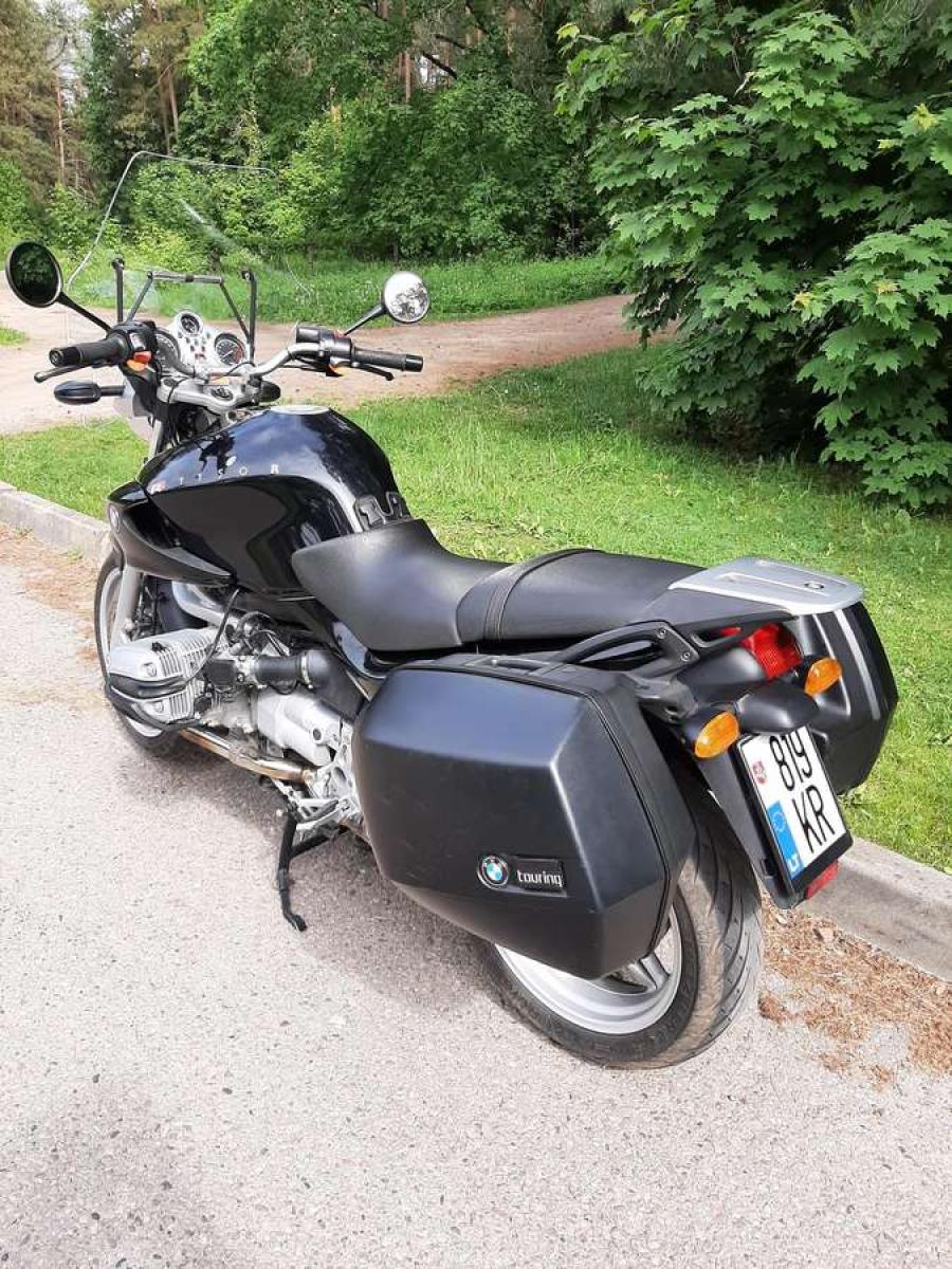 Black BMW R 1150R 2002 in Vilnius, with an engine capacity of 1.15 L and mileage of 105 thousand km for 2350 €, photo 22 on AUTOMOTO.COM.LV