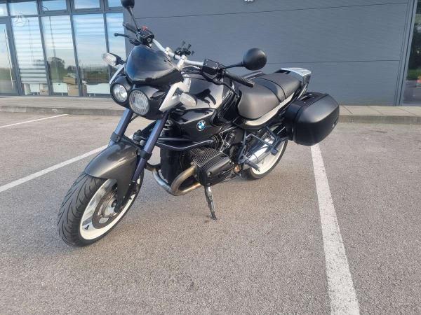 Black BMW R 1150R 2004 in Alytus, with an engine capacity of 1.15 L and mileage of 77 thousand km for 3250 €, photo 1 on AUTOMOTO.COM.LV