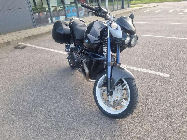 Black BMW R 1150R 2004 in Alytus, with an engine capacity of 1.15 L and mileage of 77 thousand km for 3250 €, photo 5 on AUTOMOTO.COM.LV