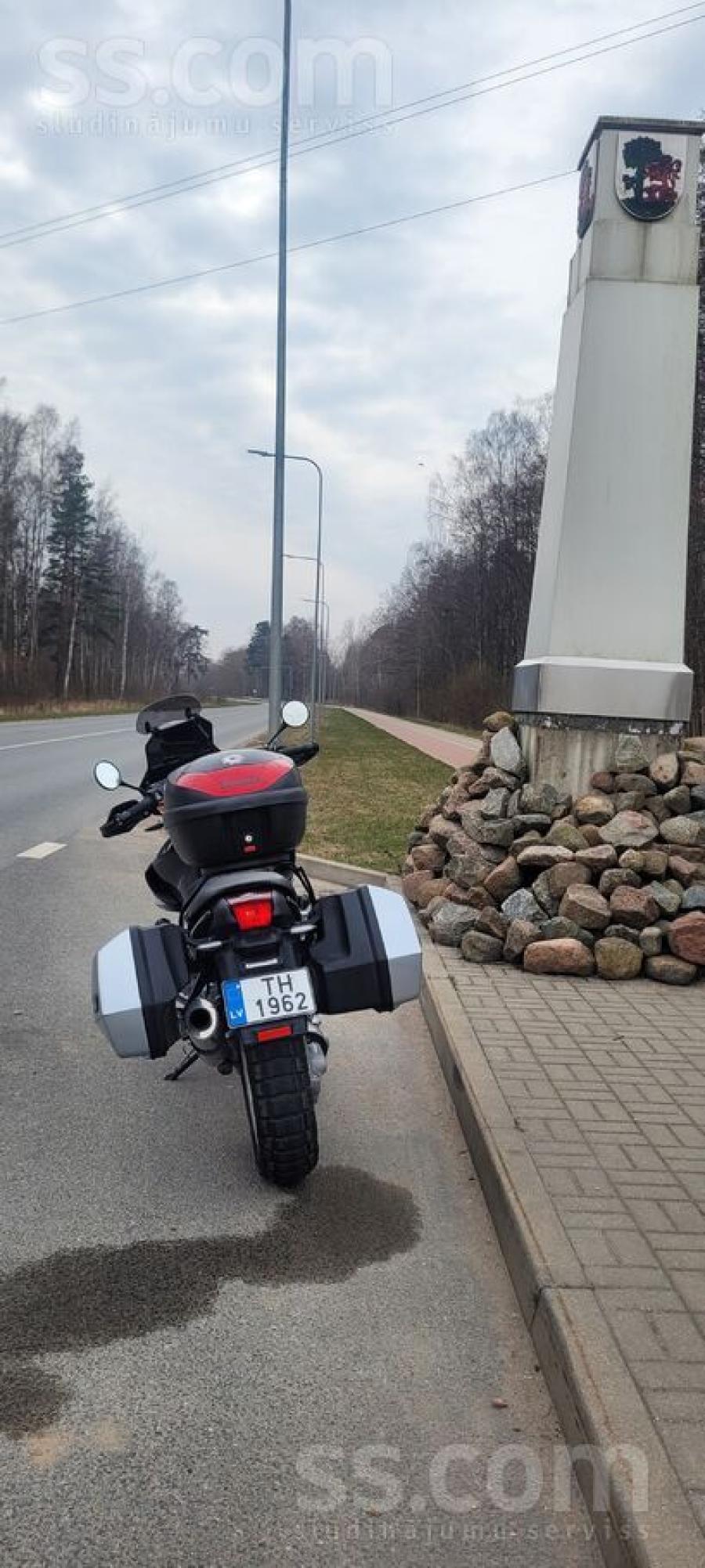 BMW R 1150R 2002 Liepāja, ar dzinēja tilpumu 1.15 L un nobraukumu 0 tūkst. km par 4500 €, foto 3 vietnē AUTOMOTO.COM.LV
