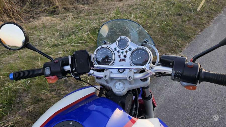 BMW R 1150R 2002 in Siauliai, with an engine capacity of 1.13 L and mileage of 101 thousand km for 1750 €, photo 12 on AUTOMOTO.COM.LV