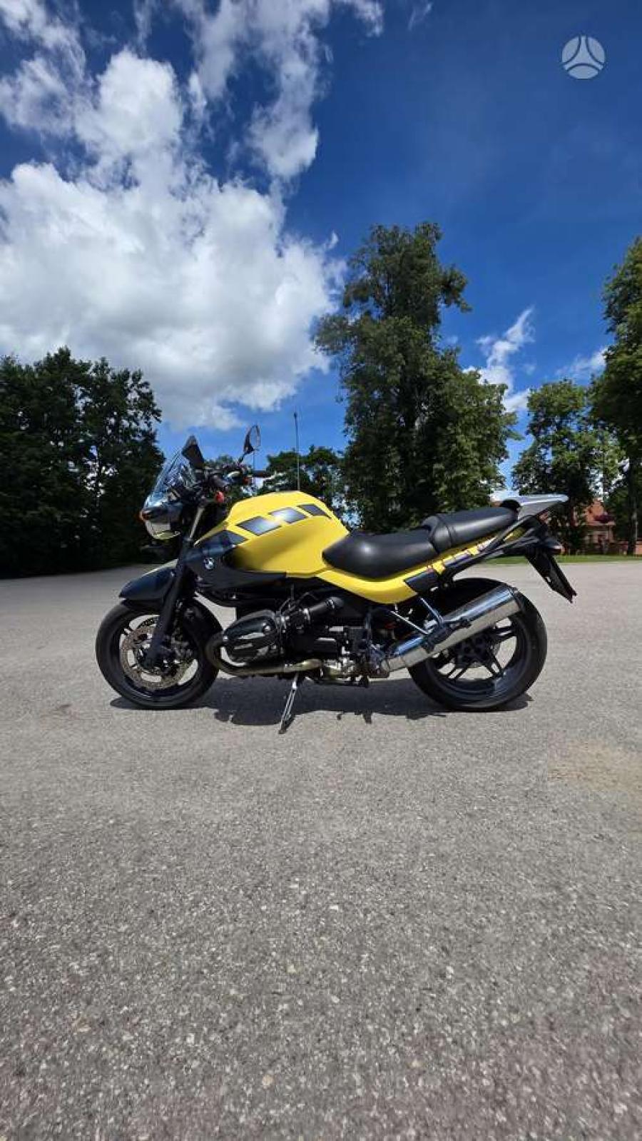 Yellow BMW R 1150R 2002 in Kaunas, with an engine capacity of 1.13 L and mileage of 55 thousand km for 2100 €, photo 1 on AUTOMOTO.COM.LV