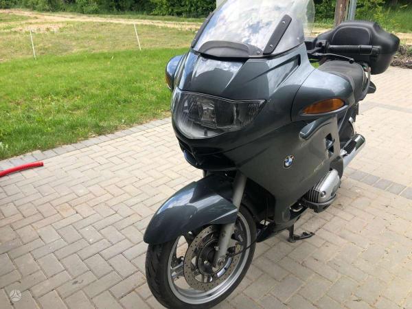 Black BMW R 1150RT 2004 in Kaunas, with an engine capacity of 0.00 L and mileage of 110 thousand km for 2300 €, photo 4 on AUTOMOTO.COM.LV