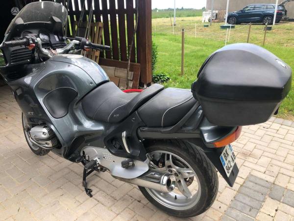Black BMW R 1150RT 2004 in Kaunas, with an engine capacity of 0.00 L and mileage of 110 thousand km for 2300 €, photo 6 on AUTOMOTO.COM.LV