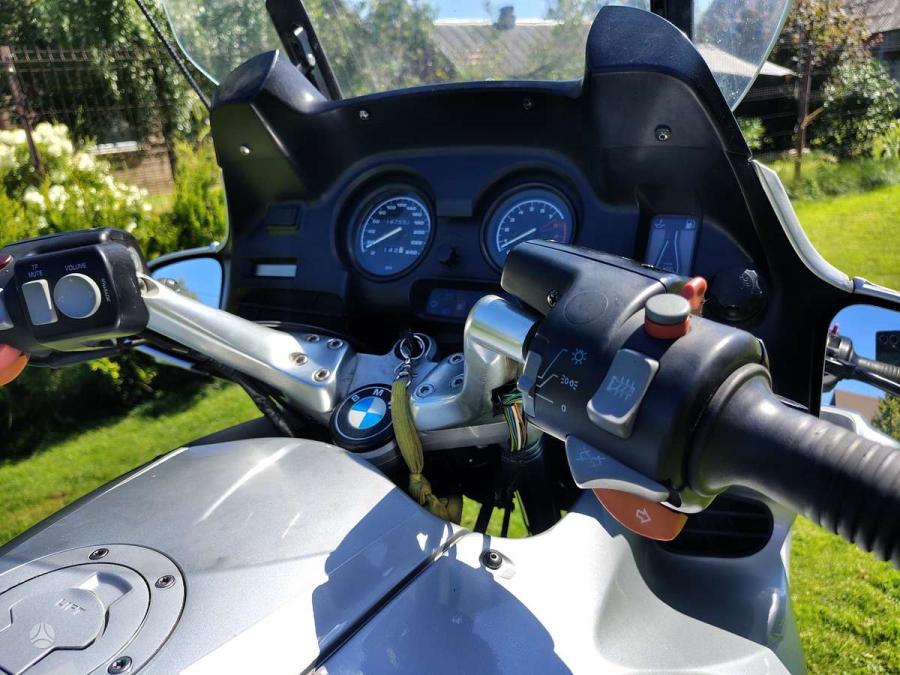 Grey BMW R 1150RT 2002 in Kaunas, with an engine capacity of 1.15 L and mileage of 148 thousand km for 1850 €, photo 13 on AUTOMOTO.COM.LV