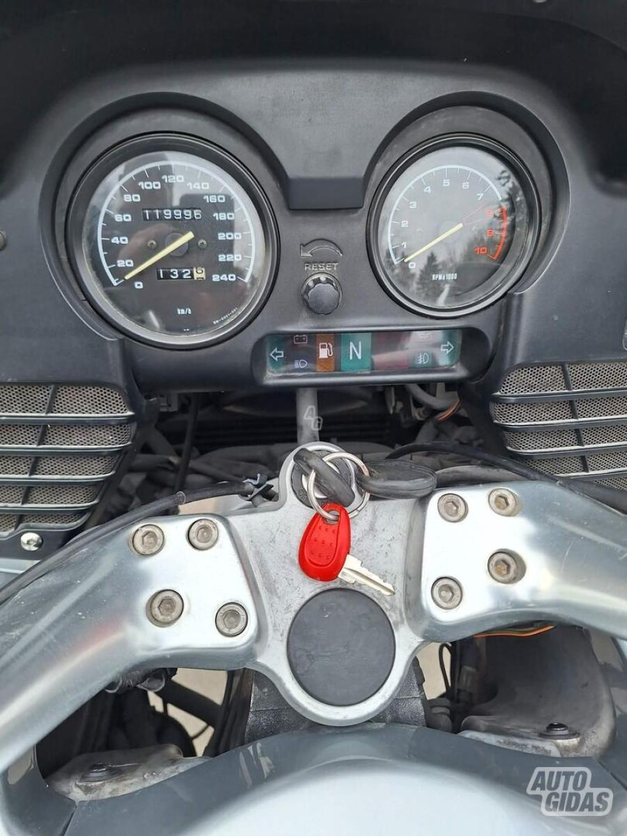 Grey BMW R 1150RT 2003 in Joniskis, with an engine capacity of 1.13 L and mileage of 120 thousand km for 1850 €, photo 5 on AUTOMOTO.COM.LV