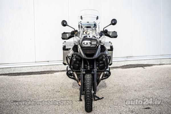 Black BMW R 1200GS ADVENTURE 2012 in Tartu, with an engine capacity of 1.17 L and mileage of 93 thousand km for 8500 €, photo 2 on AUTOMOTO.COM.LV