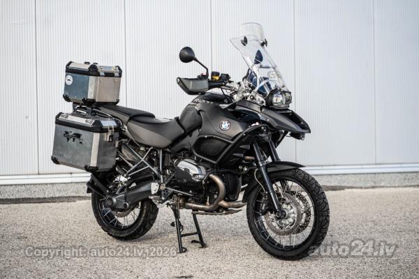 Black BMW R 1200GS ADVENTURE 2012 in Tartu, with an engine capacity of 1.17 L and mileage of 93 thousand km for 8500 €, photo 3 on AUTOMOTO.COM.LV