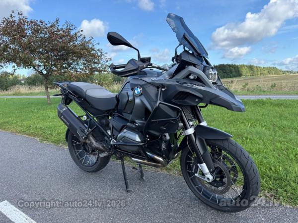 BMW R 1200GS ADVENTURE 2015 Tallina vietnē Melns BMW R 1200GS ADVENTURE 2015 Tallina, ar dzinēja tilpumu 1.17 L un nobraukumu 33 tūkst. km par 11400 €, foto 3 vietnē AUTOMOTO.COM.LV