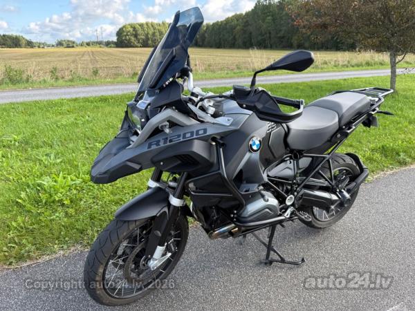 BMW R 1200GS ADVENTURE 2015 Tallina vietnē Melns BMW R 1200GS ADVENTURE 2015 Tallina, ar dzinēja tilpumu 1.17 L un nobraukumu 33 tūkst. km par 11400 €, foto 6 vietnē AUTOMOTO.COM.LV