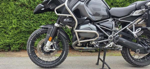 Black BMW R 1200GS ADVENTURE 2016 in Mazeikiai, with an engine capacity of 1.20 L and mileage of 72 thousand km for 12000 €, photo 3 on AUTOMOTO.COM.LV