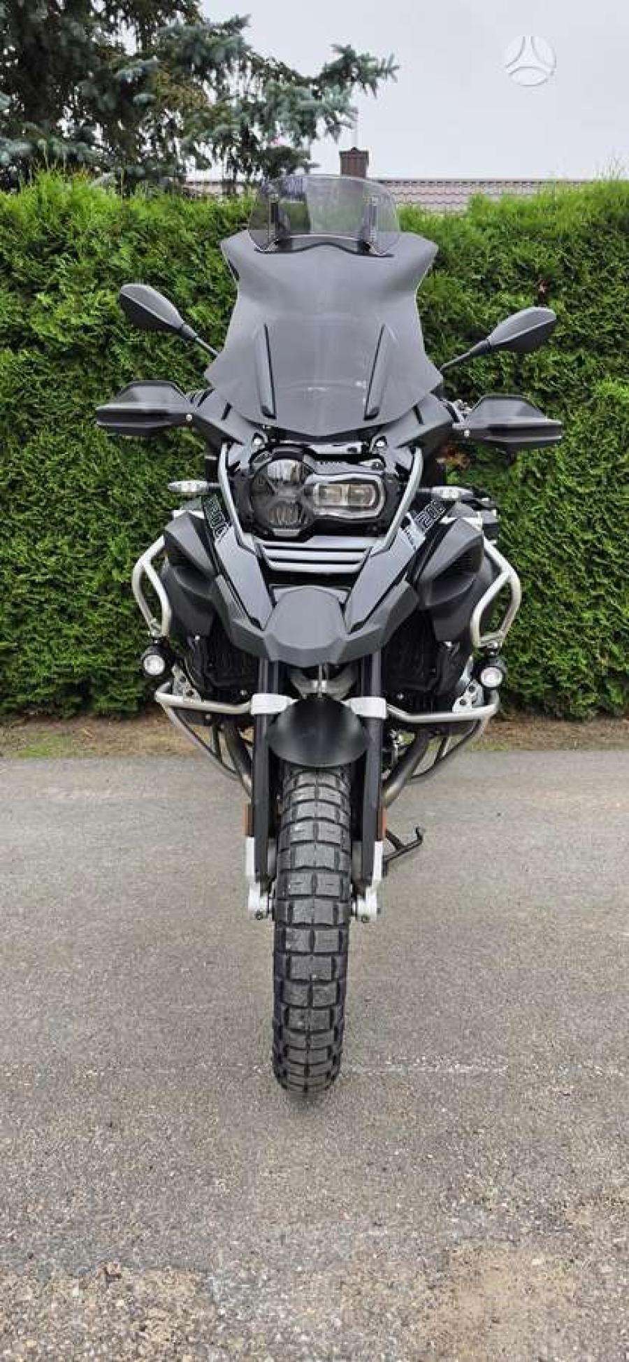 Black BMW R 1200GS ADVENTURE 2016 in Mazeikiai, with an engine capacity of 1.20 L and mileage of 72 thousand km for 12000 €, photo 8 on AUTOMOTO.COM.LV