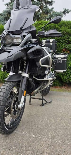 Black BMW R 1200GS ADVENTURE 2016 in Mazeikiai, with an engine capacity of 1.20 L and mileage of 72 thousand km for 12000 €, photo 13 on AUTOMOTO.COM.LV