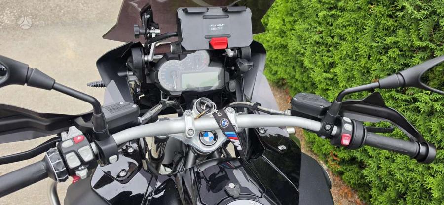 Black BMW R 1200GS ADVENTURE 2016 in Mazeikiai, with an engine capacity of 1.20 L and mileage of 72 thousand km for 12000 €, photo 14 on AUTOMOTO.COM.LV