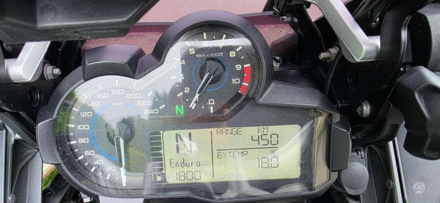 Black BMW R 1200GS ADVENTURE 2016 in Mazeikiai, with an engine capacity of 1.20 L and mileage of 72 thousand km for 12000 €, photo 16 on AUTOMOTO.COM.LV
