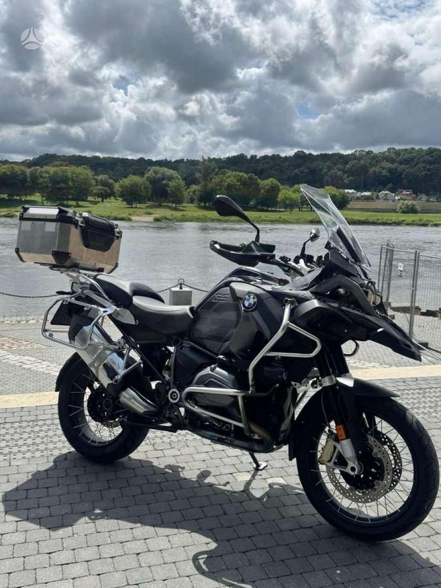 Melns BMW R 1200GS ADVENTURE 2017 Kauņa, ar dzinēja tilpumu 1.20 L un nobraukumu 33 tūkst. km par 9900 €, foto 3 vietnē AUTOMOTO.COM.LV