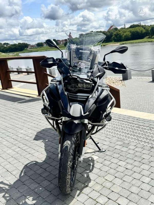Melns BMW R 1200GS ADVENTURE 2017 Kauņa, ar dzinēja tilpumu 1.20 L un nobraukumu 33 tūkst. km par 9900 €, foto 7 vietnē AUTOMOTO.COM.LV