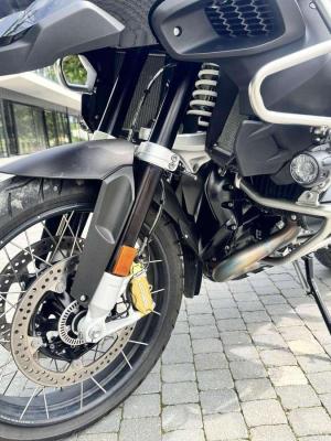 Melns BMW R 1200GS ADVENTURE 2017 Kauņa, ar dzinēja tilpumu 1.20 L un nobraukumu 33 tūkst. km par 9900 €, foto 11 vietnē AUTOMOTO.COM.LV