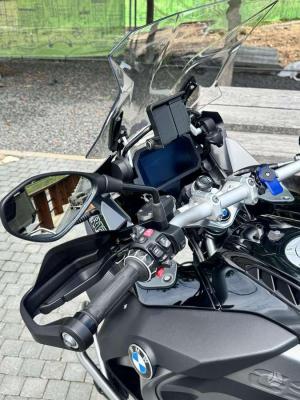 Melns BMW R 1200GS ADVENTURE 2017 Kauņa, ar dzinēja tilpumu 1.20 L un nobraukumu 33 tūkst. km par 9900 €, foto 17 vietnē AUTOMOTO.COM.LV