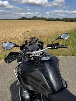 Black BMW R 1200GS ADVENTURE 2018 in Pakruojis, with an engine capacity of 1.17 L and mileage of 47 thousand km for 13500 €, photo 10 on AUTOMOTO.COM.LV