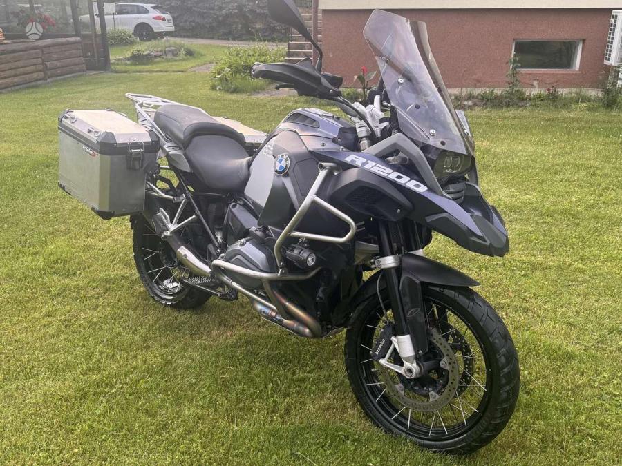 Zils BMW R 1200GS ADVENTURE 2017 Viļņa, ar dzinēja tilpumu 1.17 L un nobraukumu 33 tūkst. km par 14000 €, foto 7 vietnē AUTOMOTO.COM.LV