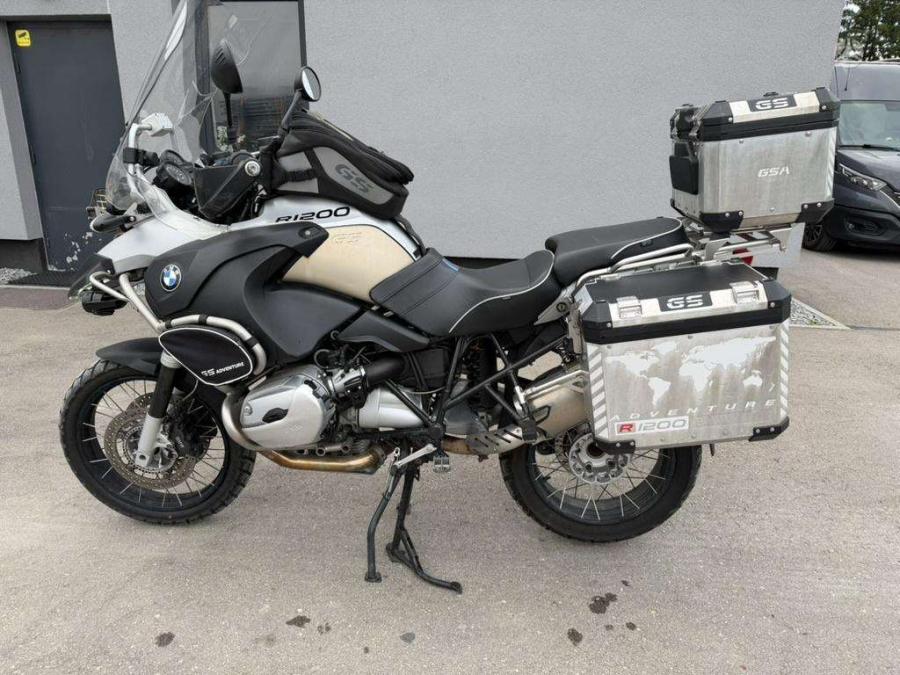 БМВ R 1200GS ADVENTURE 2006 в Вильнюс, объемом двигателя 0.00 л и пробегом 43 тыс. км за 6690 €, фото 1 на AUTOMOTO.COM.LV