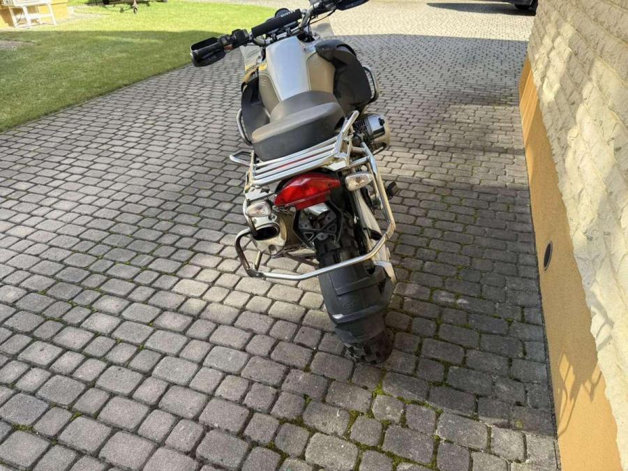 BMW R 1200GS ADVENTURE 2006 in Taurage, with an engine capacity of 1.17 L and mileage of 100 thousand km for 3300 €, photo 12 on AUTOMOTO.COM.LV